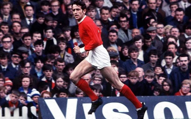 5 Best Manchester United Right-Backs Ever: All-Time Greats | Man Utd Core