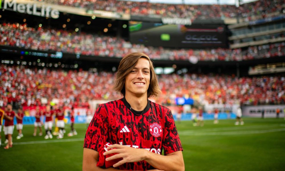 Burnley showing interest in signing Manchester United left-back Alvaro ...